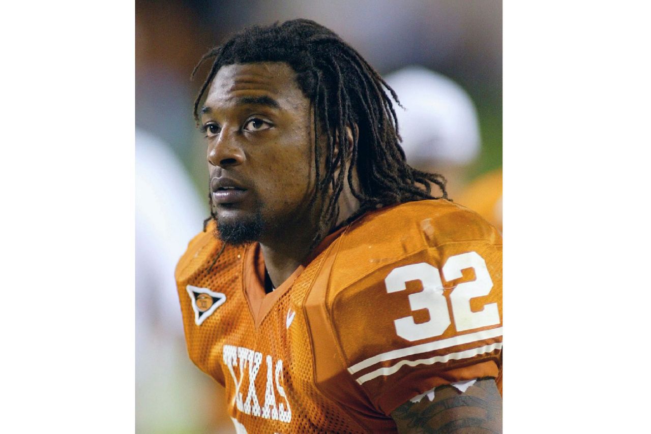 Cedric Benson, prolific rusher at UT who played in NFL, dies