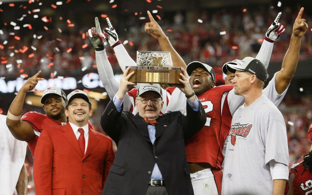 Longtime Cardinals owner William V. Bidwill dies at 88