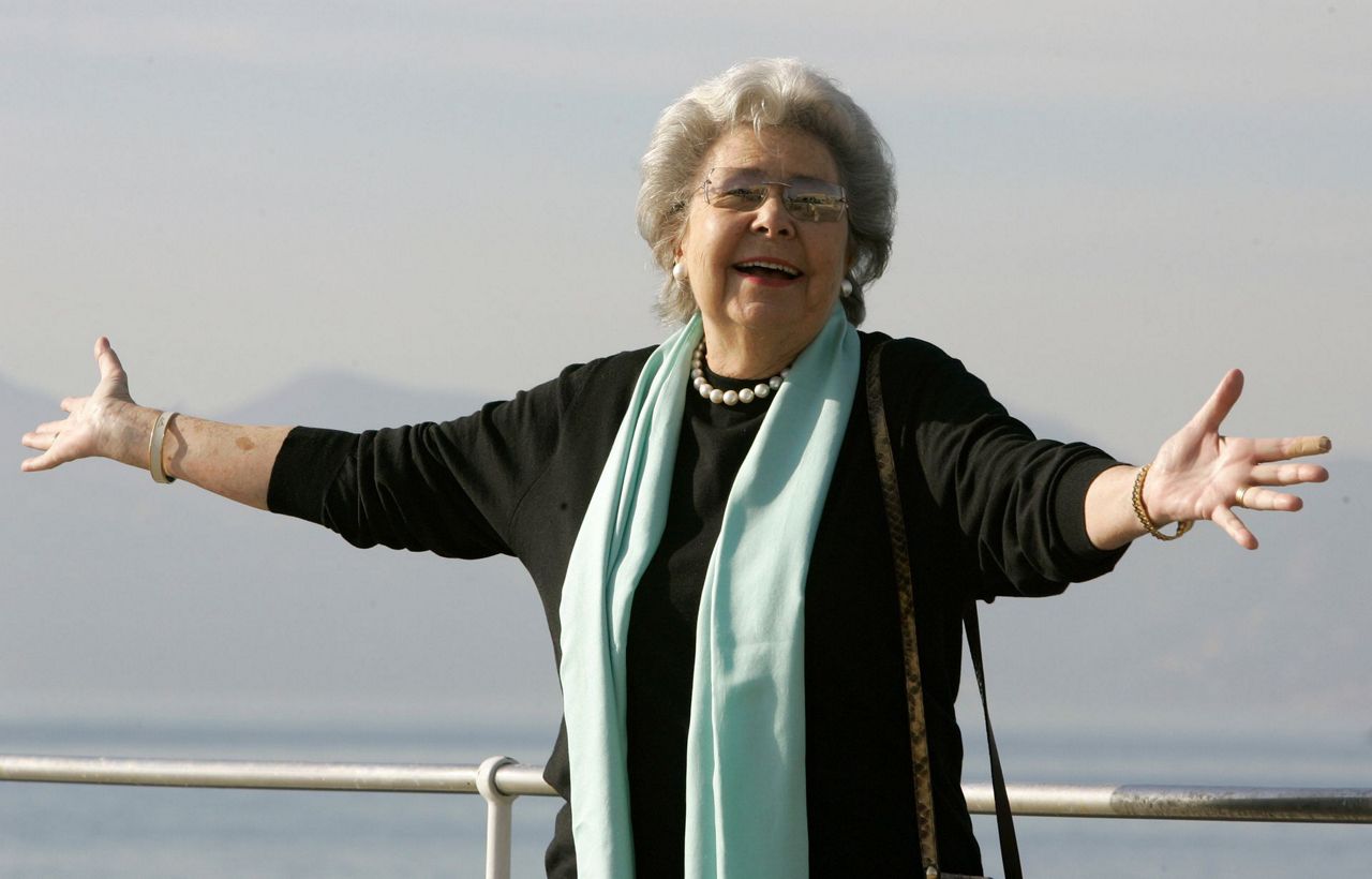 Mezzo-soprano Christa Ludwig dies at 94