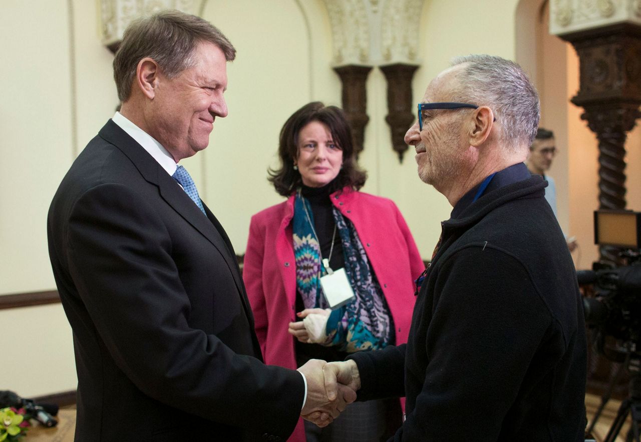 Gregory Katz, acclaimed AP journalist, dies at 67