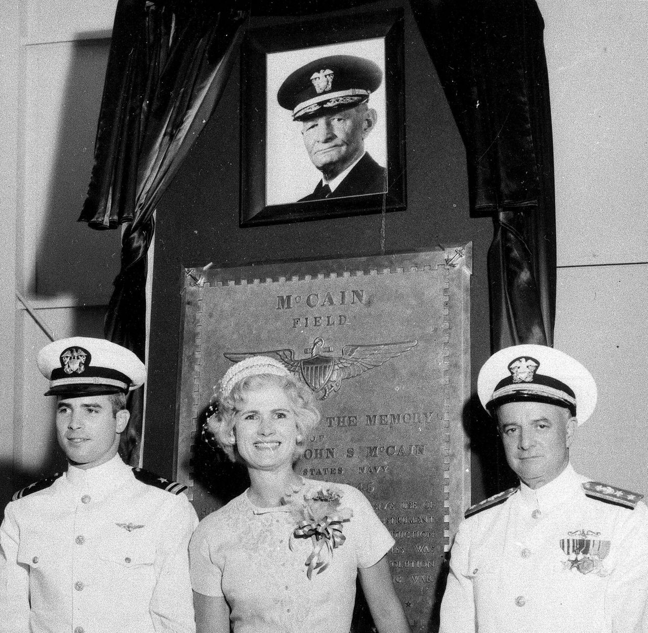For McCain, a life of courage, politics came down to 1 vote