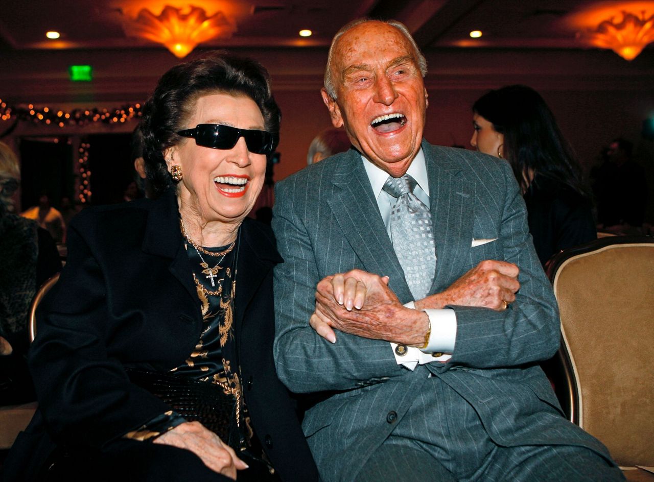Nancy Sinatra Sr., first wife of Frank Sinatra, dies at 101