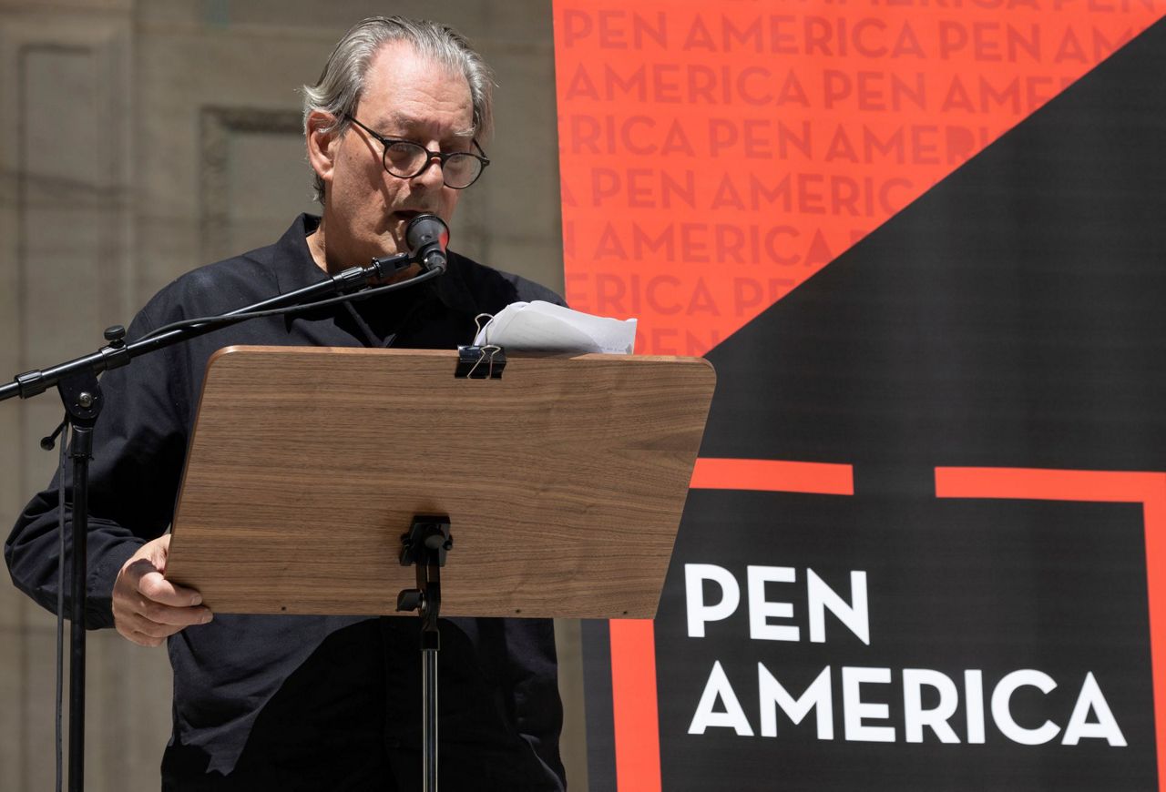 Paul Auster, prolific and experimental man of letters and filmmaker ...