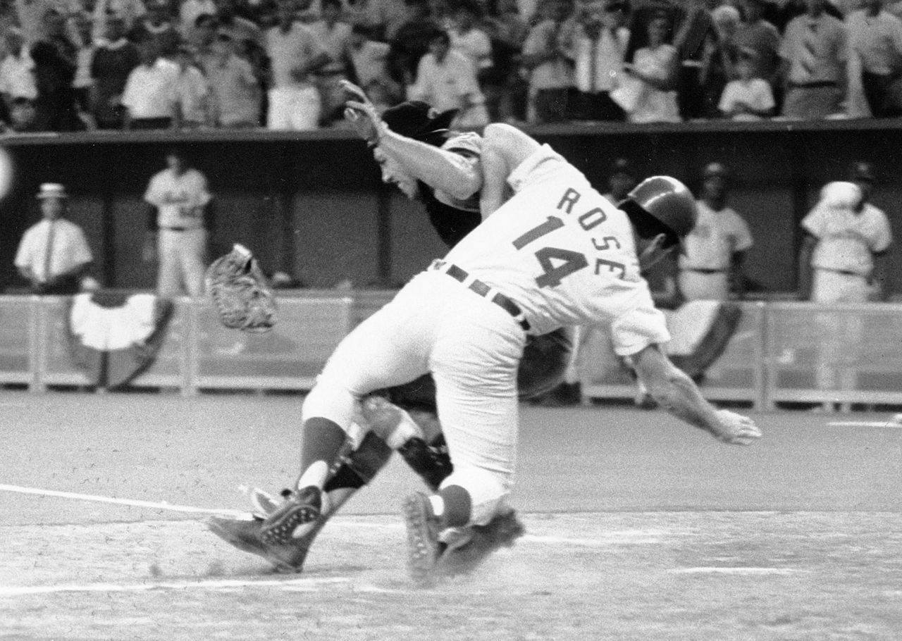 Ray Fosse, barreled by Rose at '70 All-Star Game, dies at 74