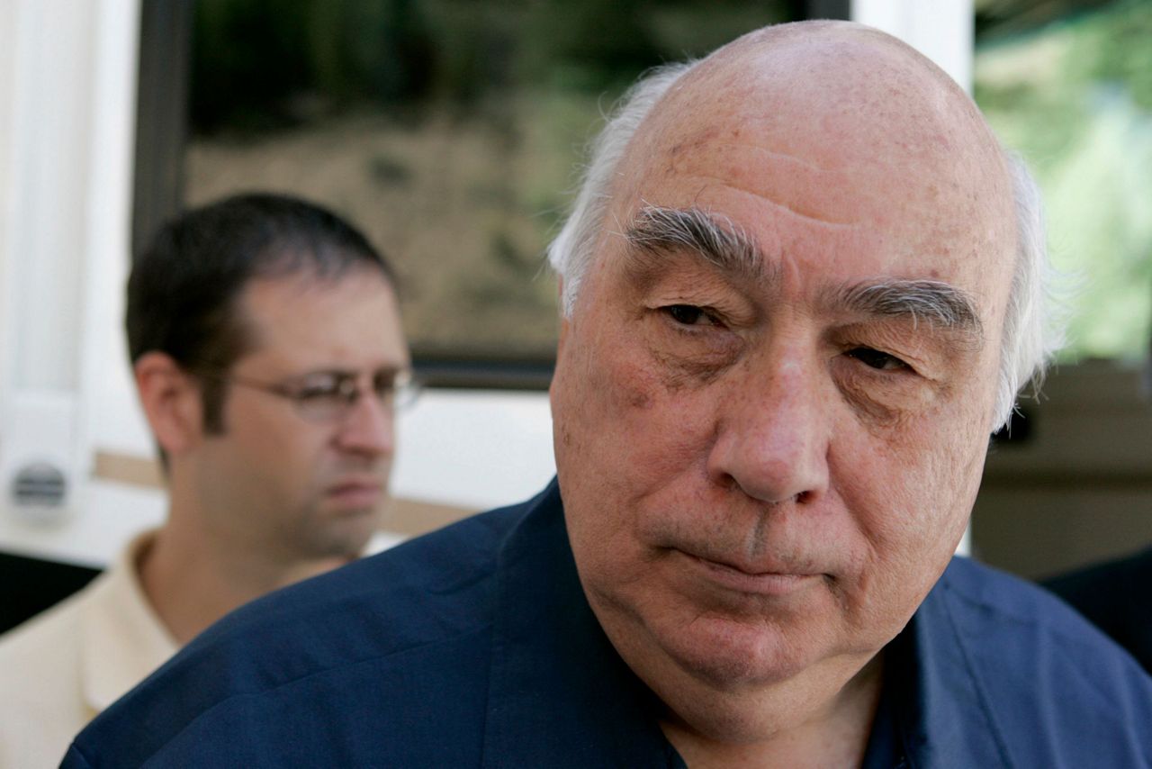 Coal magnate Robert Murray dead at 80, days after retiring