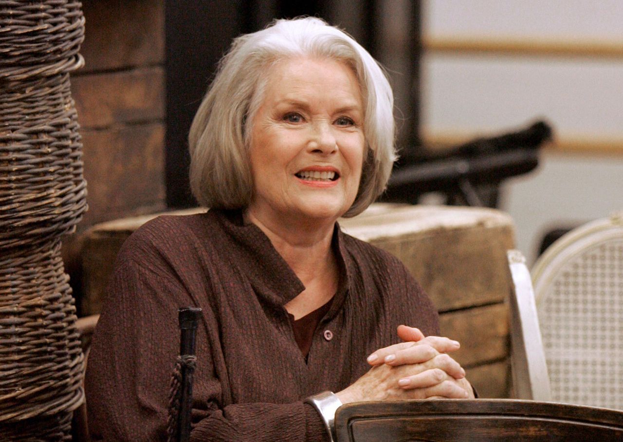 'Chitty Chitty Bang Bang' actor Sally Ann Howes dies at 91