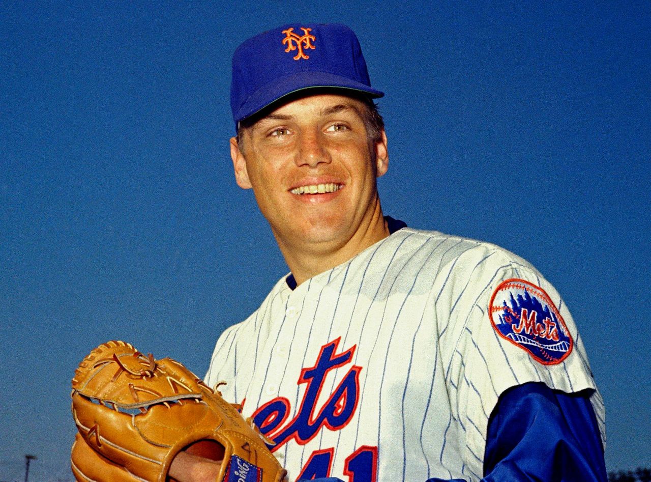 Tom Seaver, heart and mighty arm of Miracle Mets, dies at 75