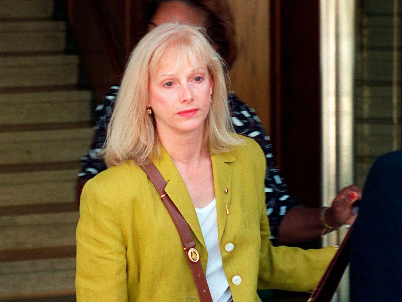 Oscar-nominated actress Sondra Locke dead at 74