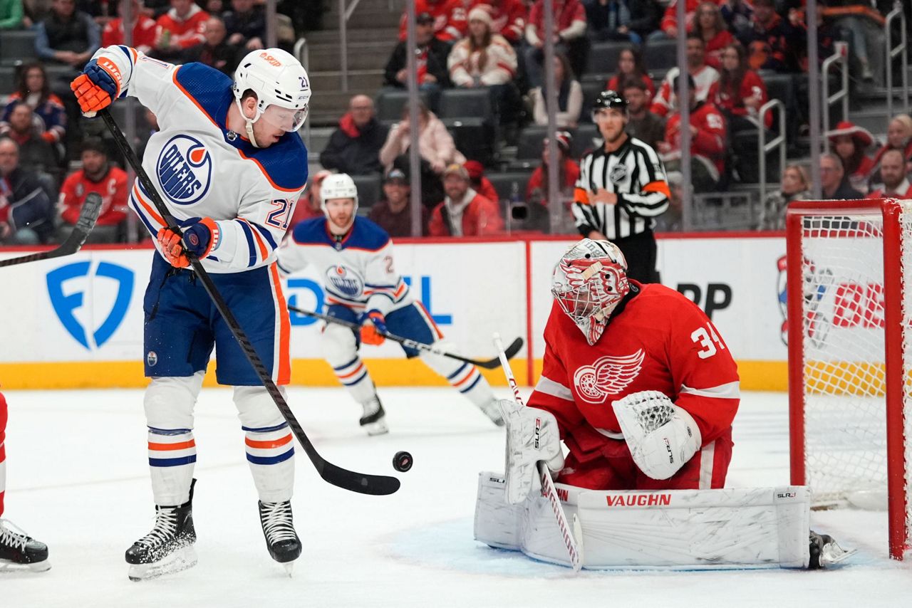 Oilers match team mark with 9 consecutive wins, bouncing back from poor ...