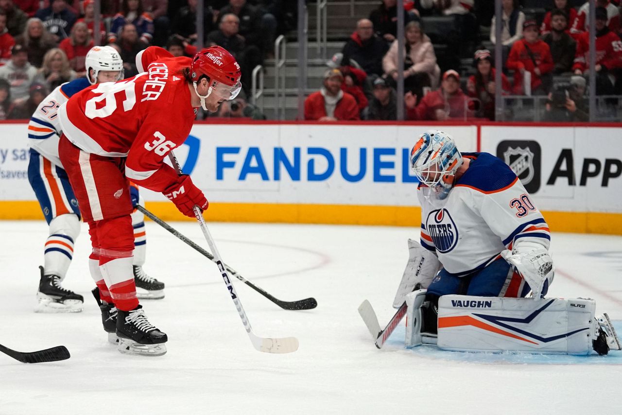 Oilers match team mark with 9 consecutive wins, bouncing back from poor ...