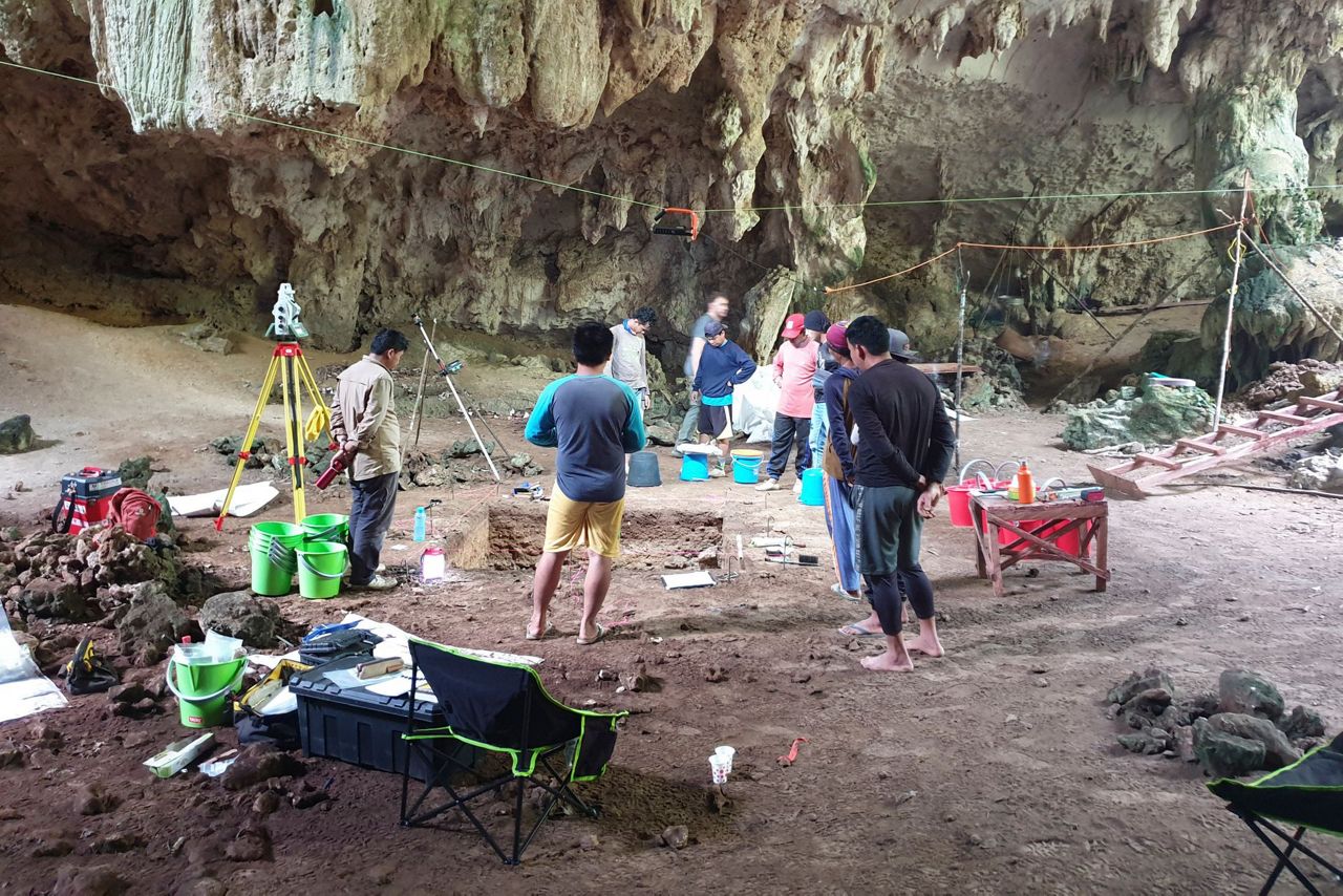 One-legged Stone Age skeleton may show oldest amputation