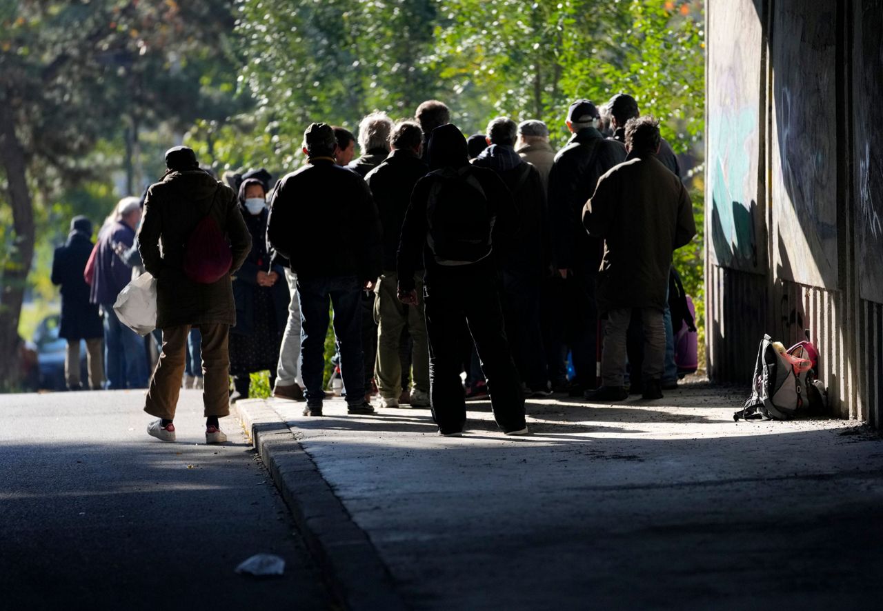 Belgrade's homeless can shower, get aid in mobile bus center