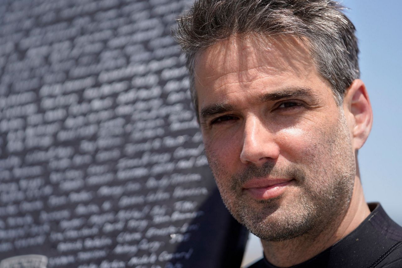 Surfer helps families honor loved ones with 'one last wave'