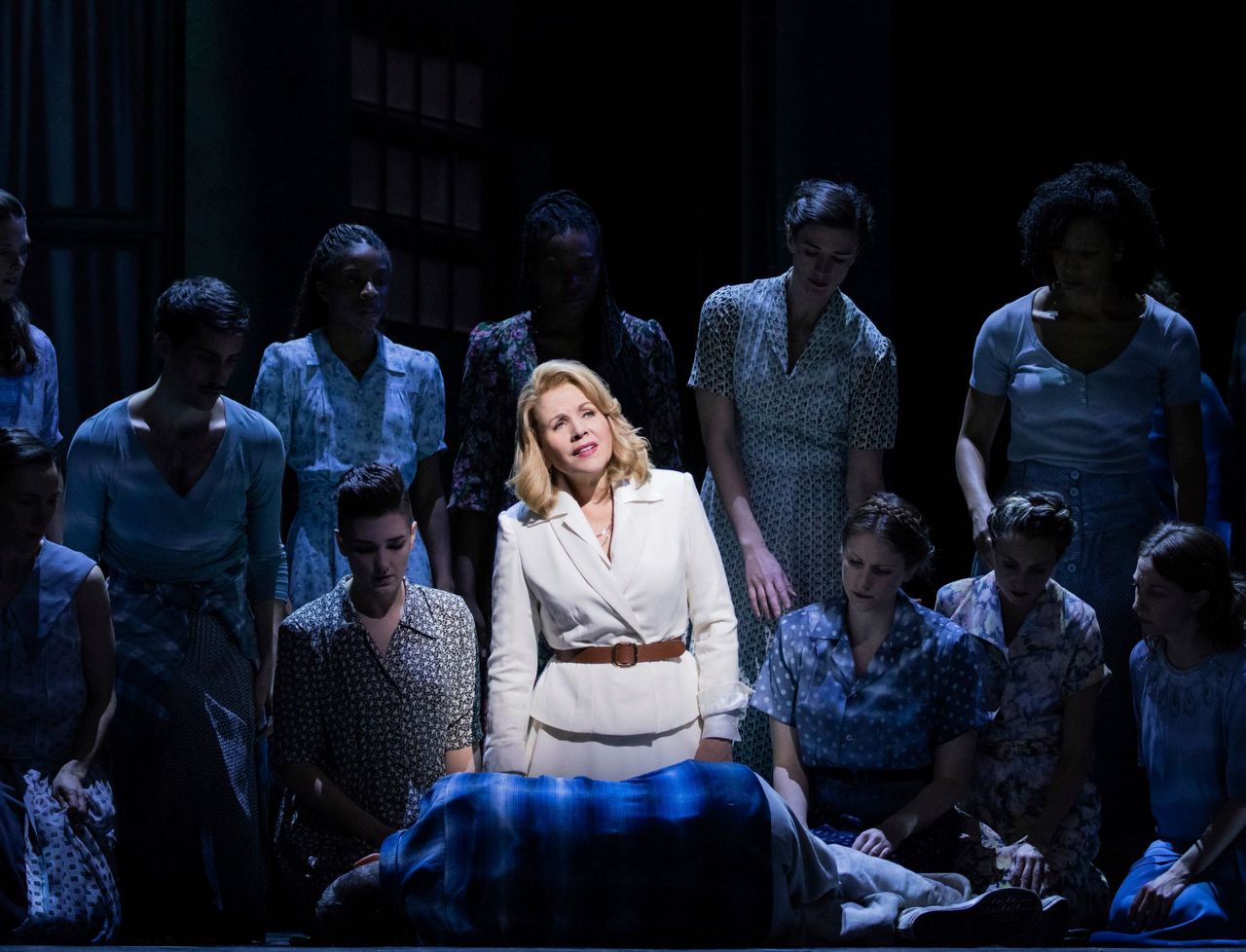 After fine-tuning, 'The Hours' with Fleming opens at the Met