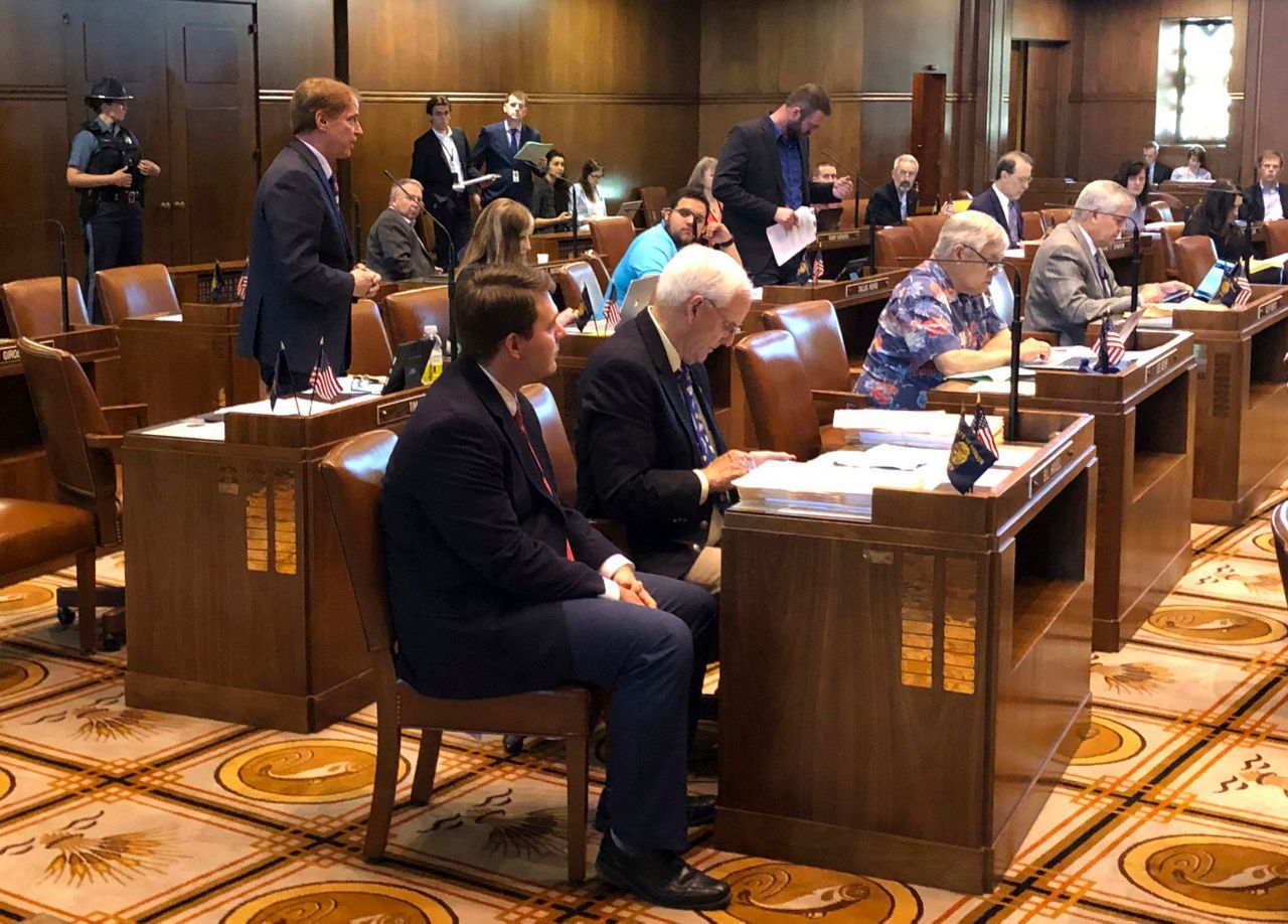 Oregon Senate Republicans end walkout over carbon bill