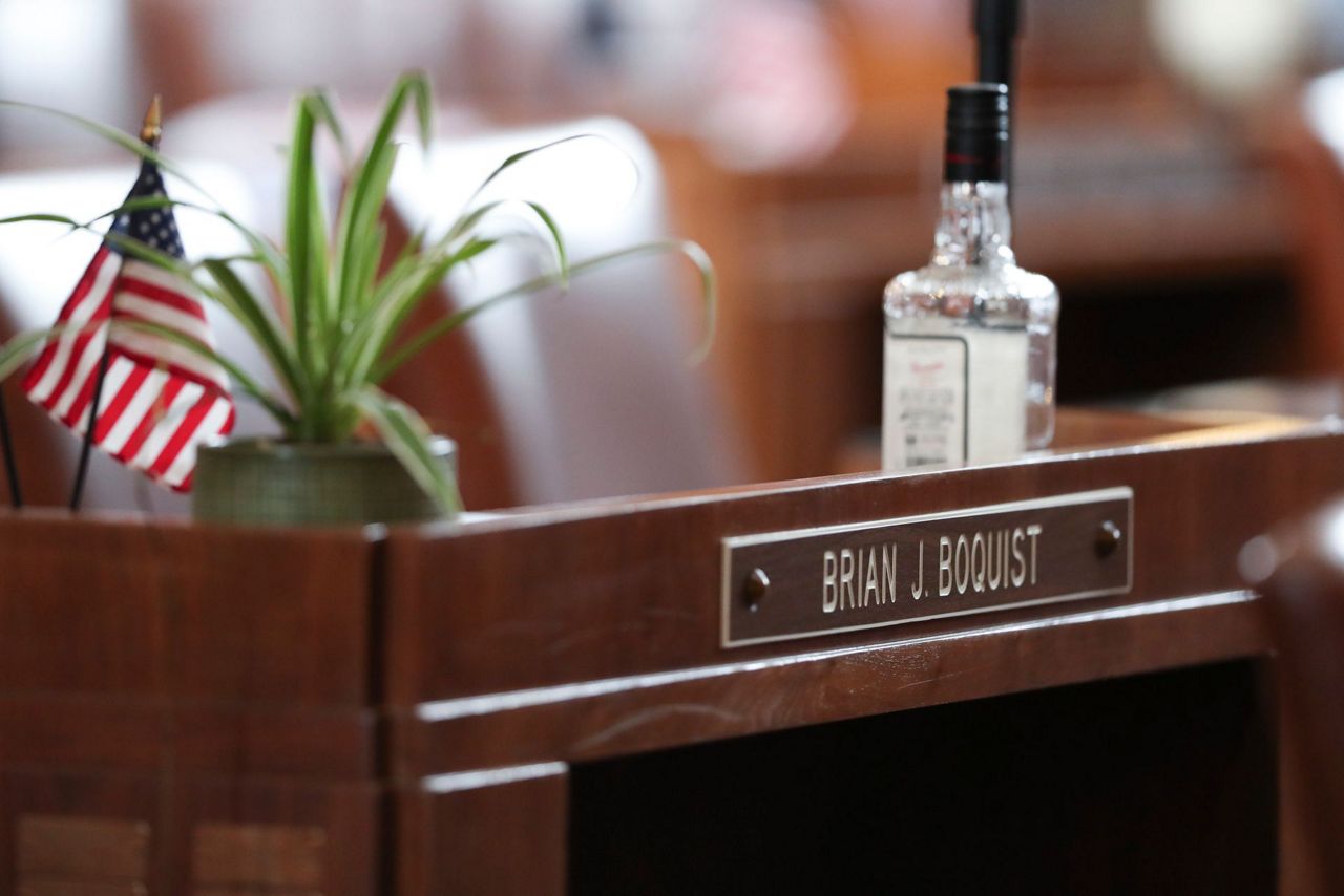 Hard to read? Oregon GOP boycott comes down to reading level