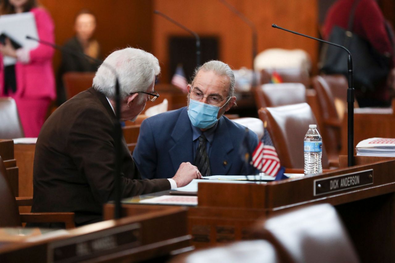 Hard to read? Oregon GOP boycott comes down to reading level