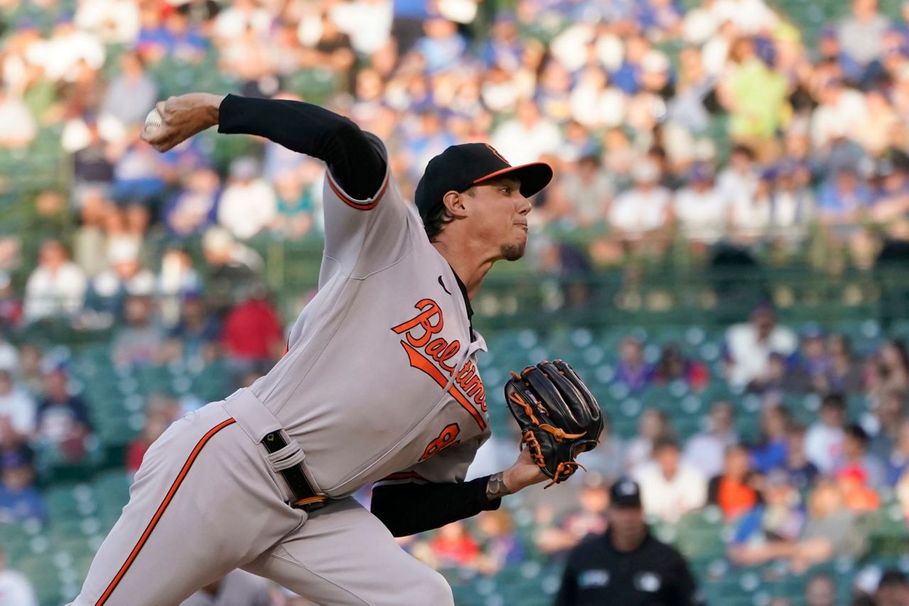 Orioles beat Cubs 7-1, extend winning streak to 10 games