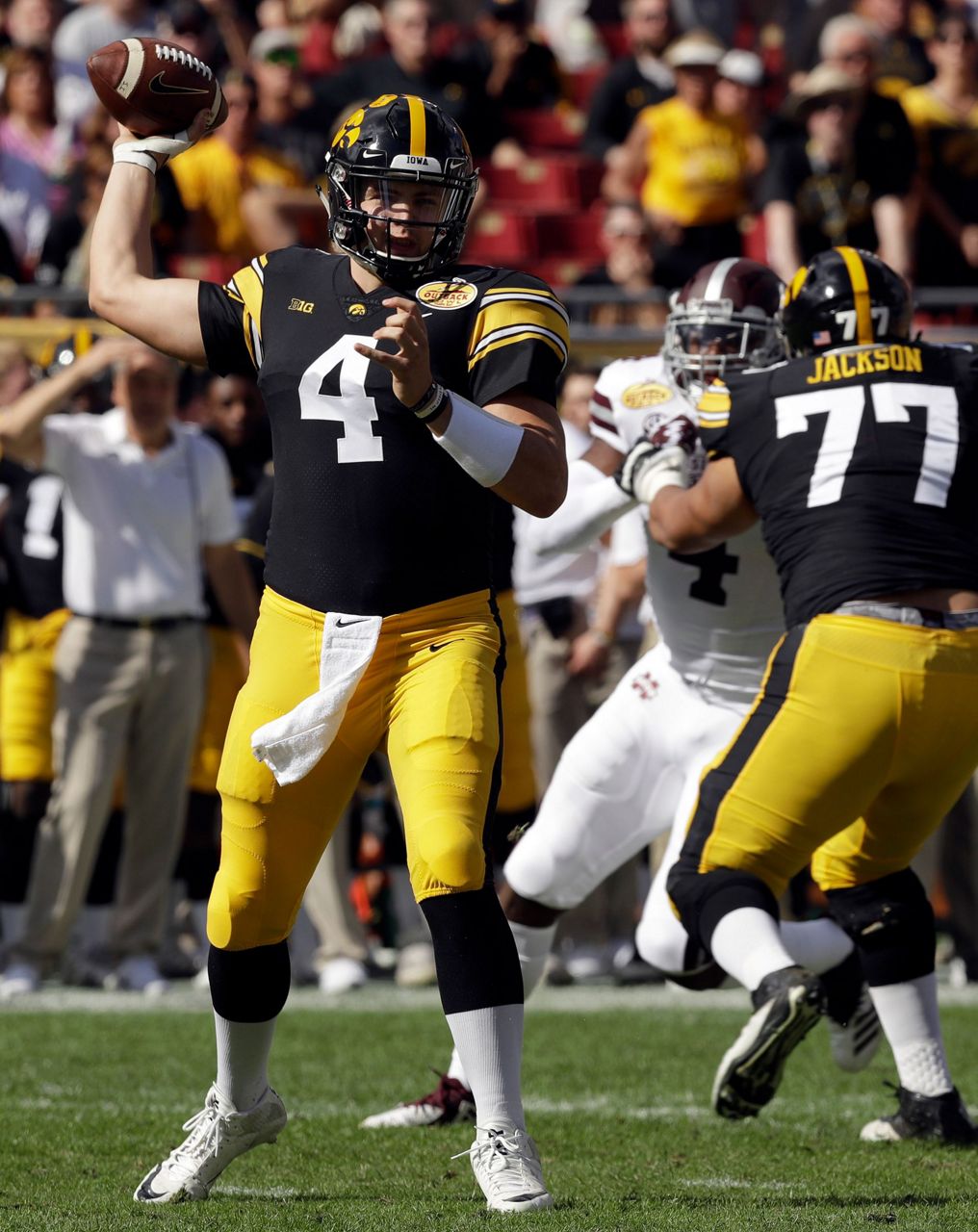 Iowa rallies past No. 18 Mississippi State in Outback Bowl