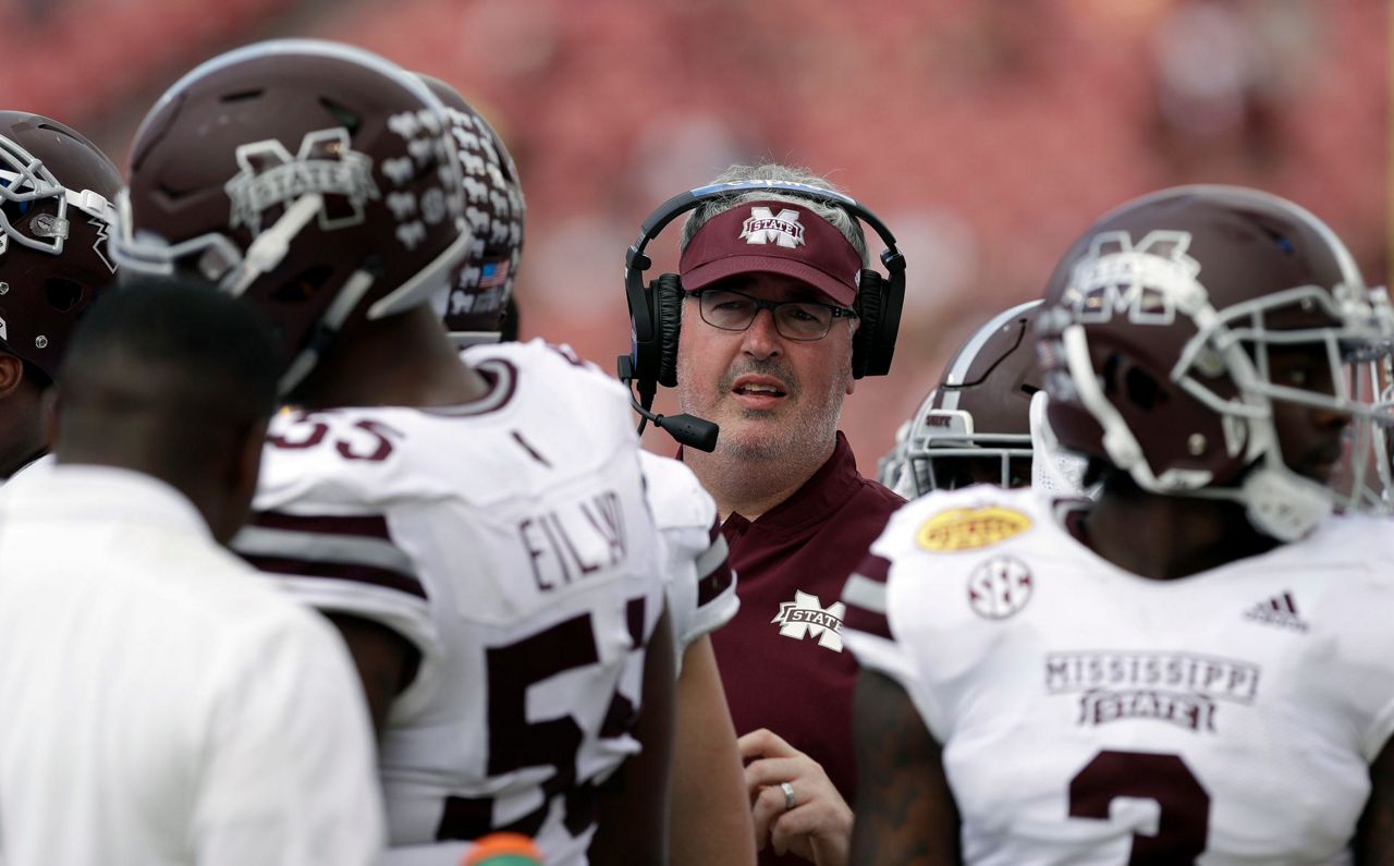 Iowa rallies past No. 18 Mississippi State in Outback Bowl