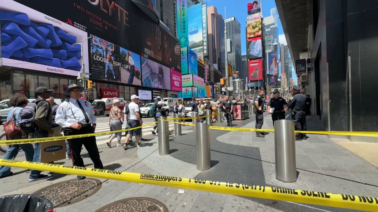 Atacan y hieren con un machete a hombre en Times Square