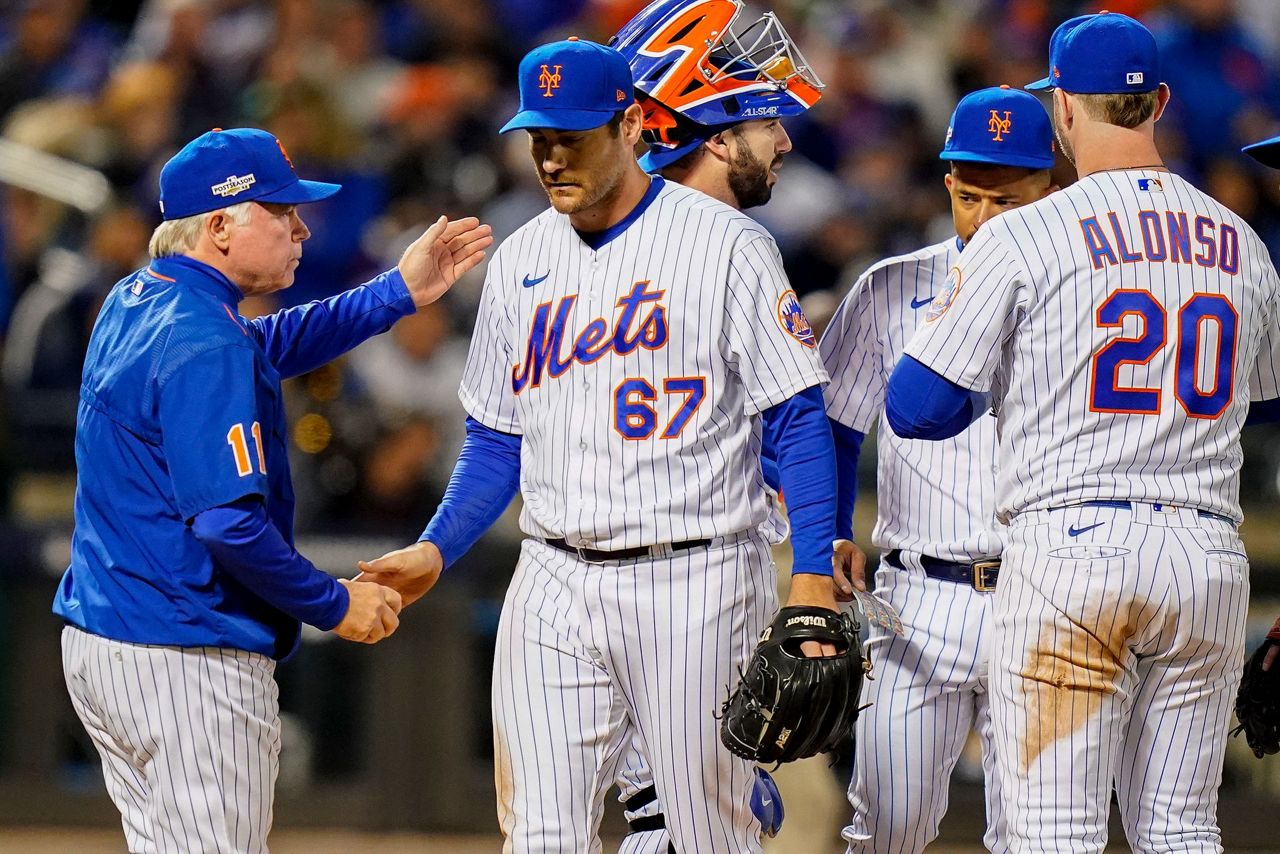 Mets flash cash, pays off through summer, spent by playoffs