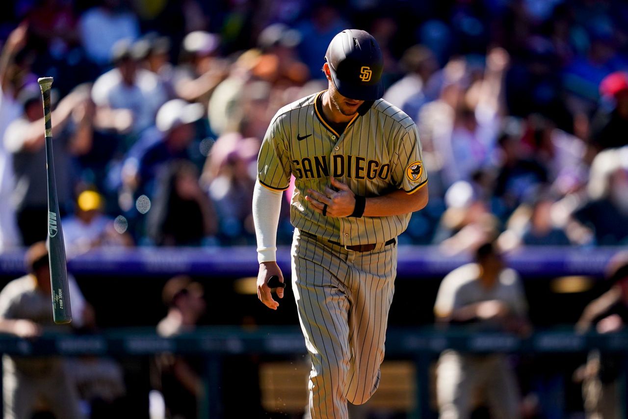 Manny Machado hits 31st homer, Padres beat Rockies, 13-6