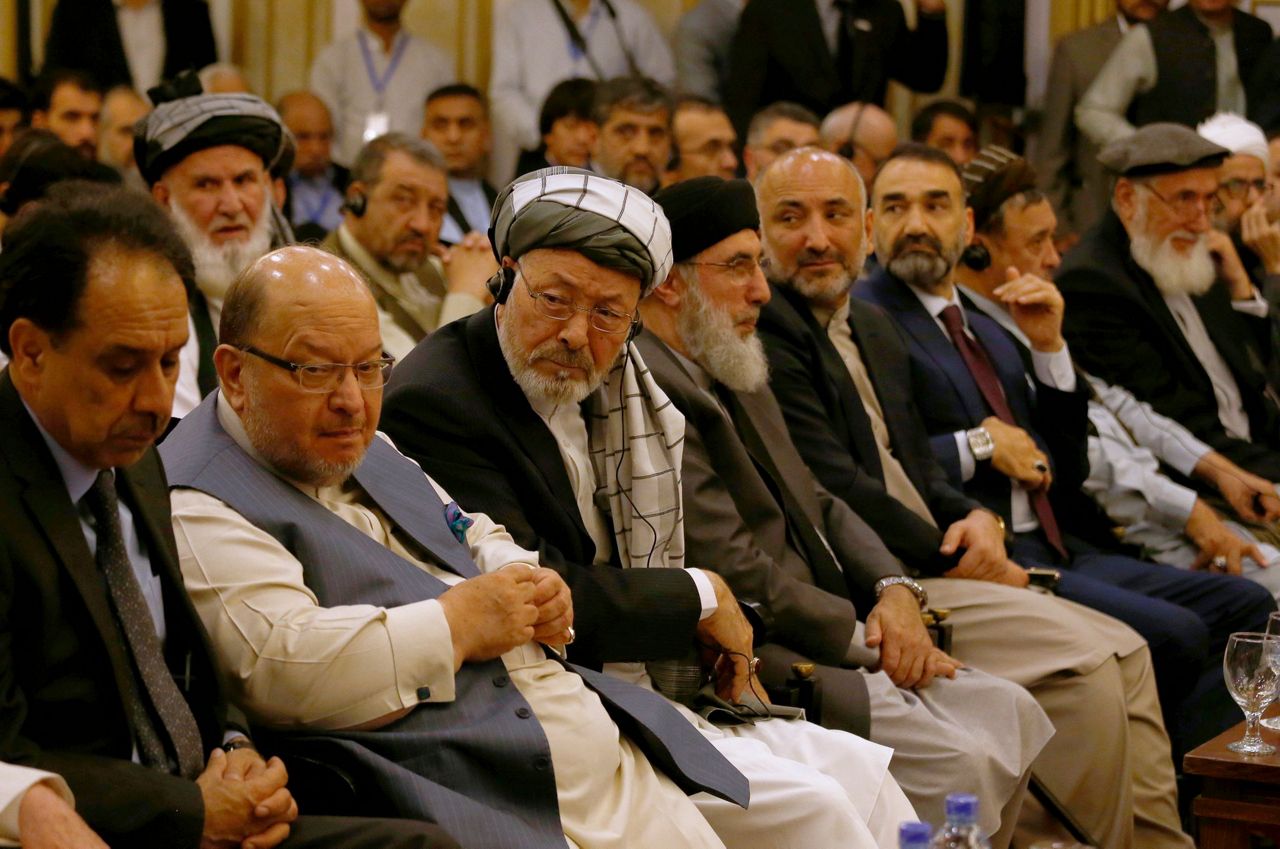Afghan leaders begin peace summit in Pakistan