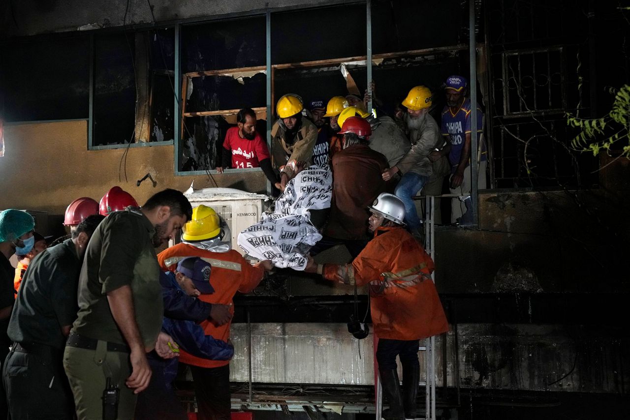 3 killed at massive fire in Pakistan's largest southern city of Karachi ...