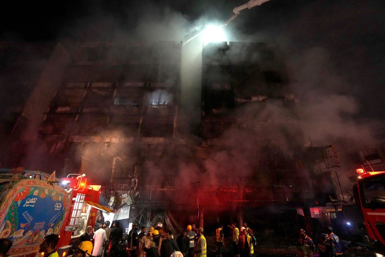 3 killed at massive fire in Pakistan's largest southern city of Karachi ...