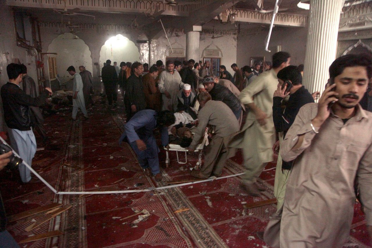 Mosque bombed in northwest Pakistan, at least 30 killed