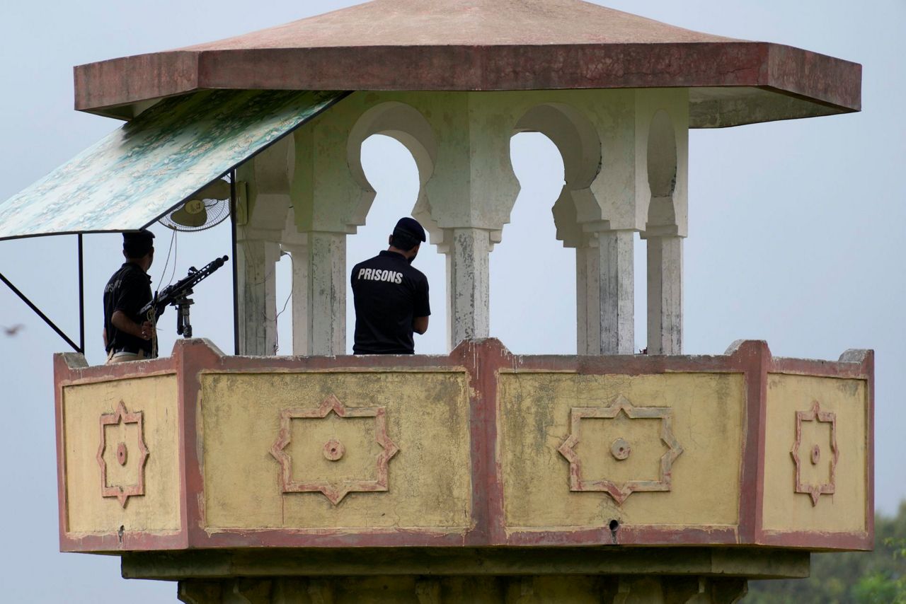 From high office to high security prison for ex-Pakistani PM Imran Khan ...