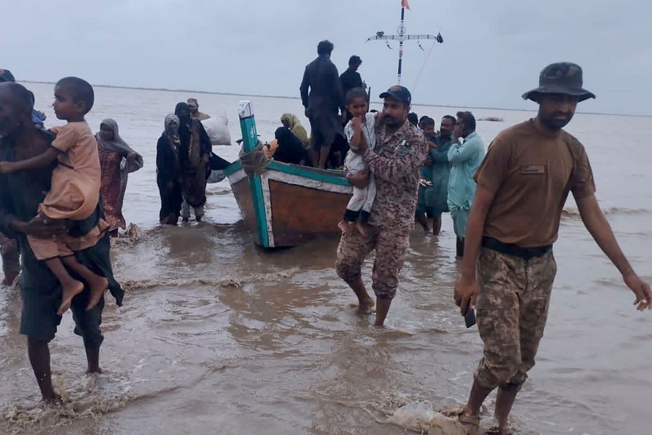 Thousands evacuated in India and Pakistan as Cyclone Biparjoy approaches