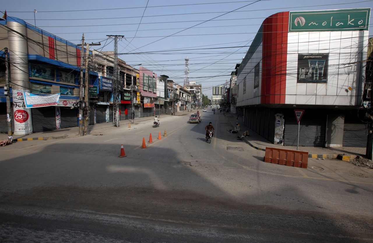 Pakistani traders strike countrywide against high inflation and utility ...