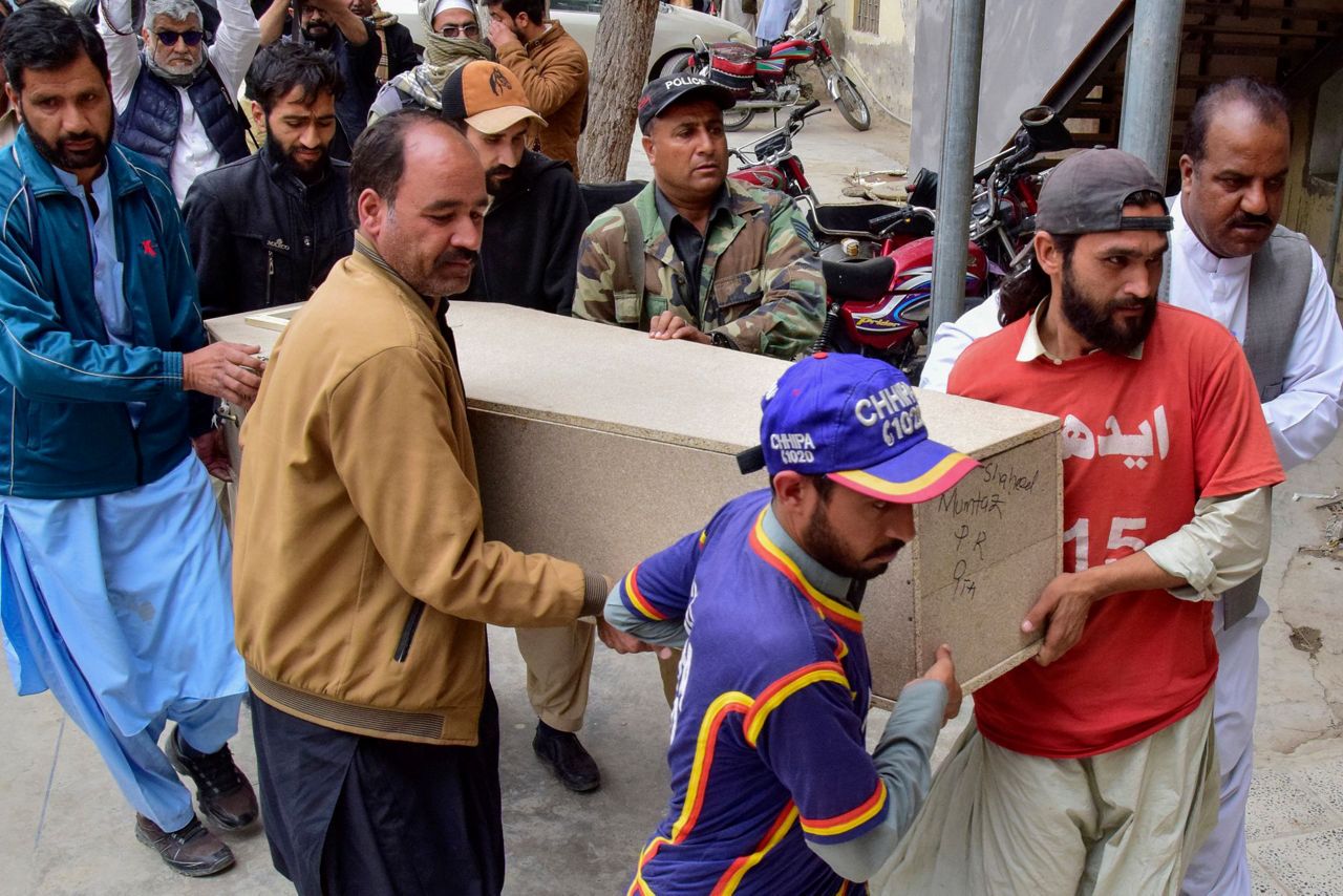 Pakistan's leader to meet with survivors and commandos who ended an ...