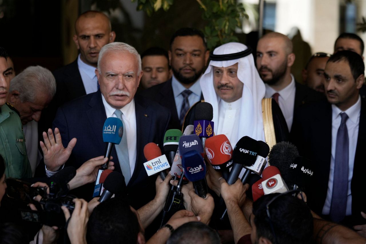 Saudi delegation visits Palestinian territories as Israel and Saudi ...