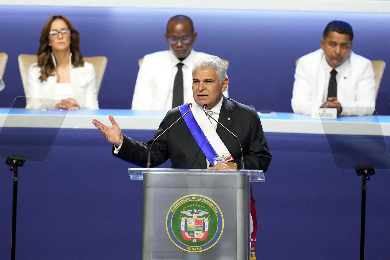 José Raúl Mulino sworn in as Panama's new president, promises to stop ...