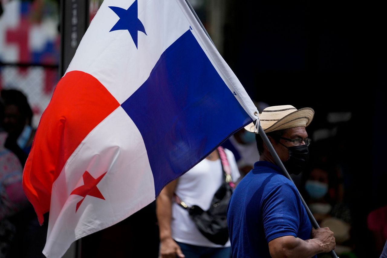 Panama teachers end long strike that set off wider protests