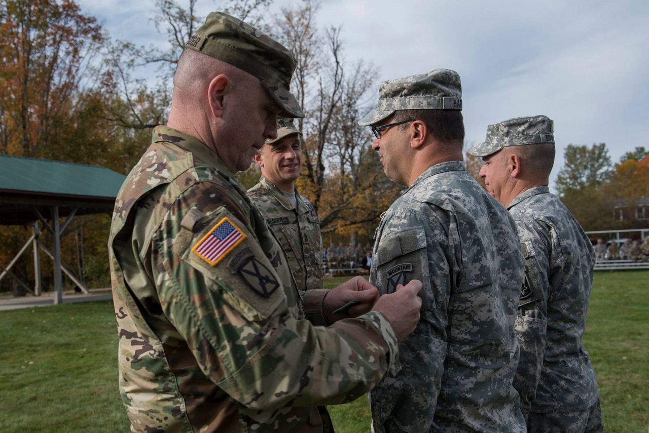 Patching Ceremony Unites 10th Mountain Division and Vermont Army ...