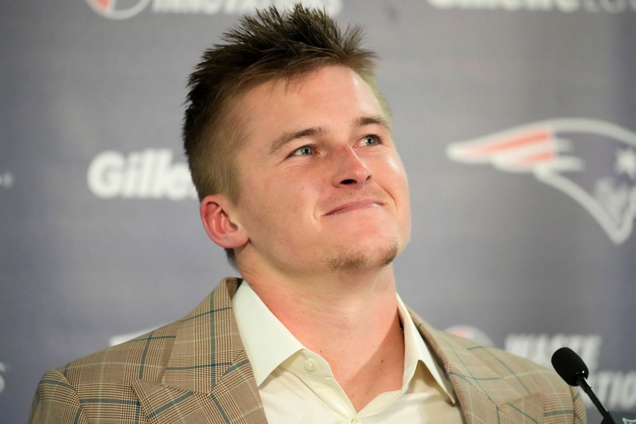 Patriots turn rough start into memorable finish in 26-23 victory over ...