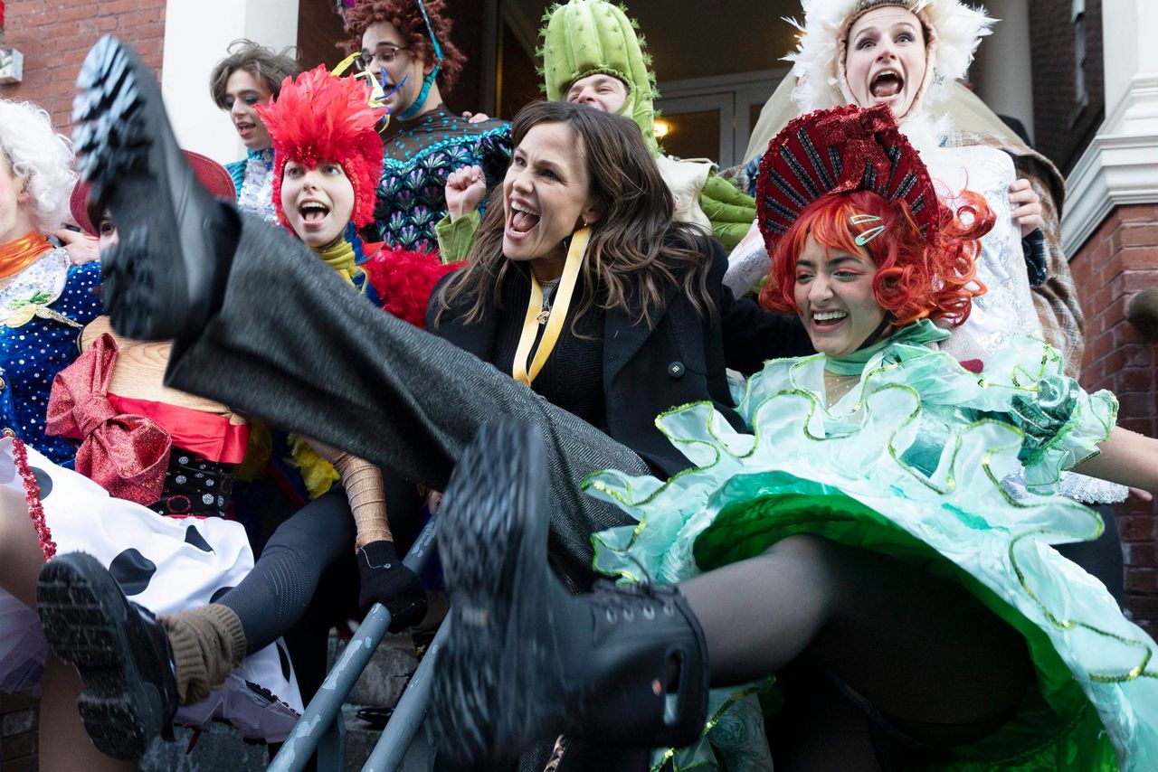 Jennifer Garner celebrated as Hasty Pudding's Woman of Year