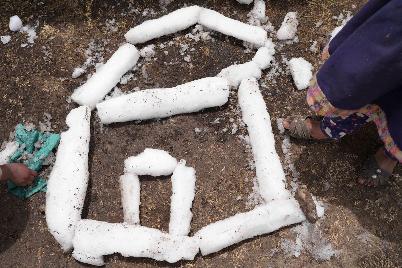 Lagoon dries up as drought grips Peru's southern Andes