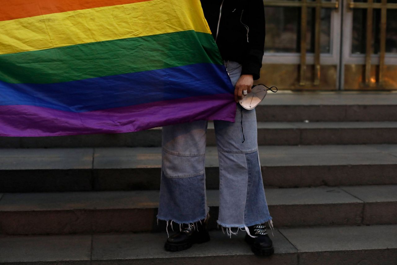 LGBTQ activists in Peru demand autopsy for death in Bali