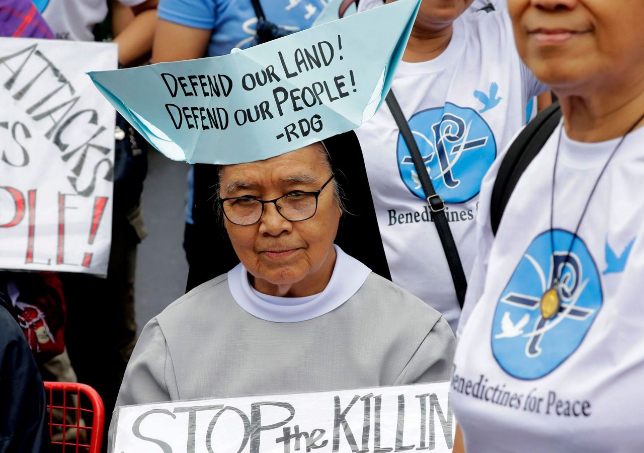 Amid protests, Duterte to address Congress led by his allies