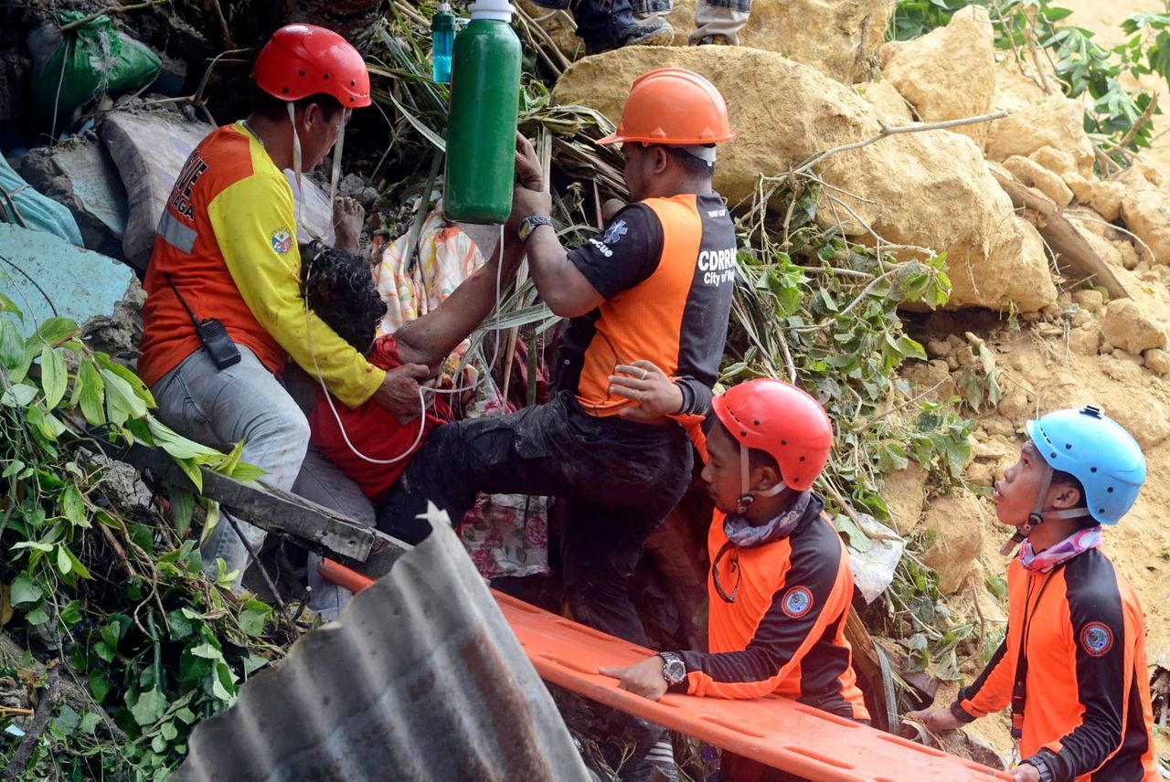 Rains set off landslide burying several in mid-Philippines