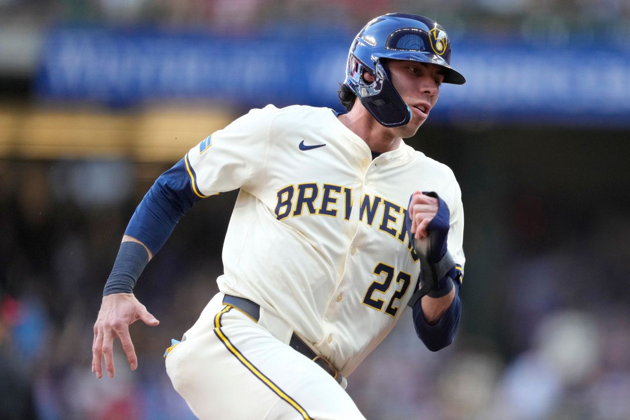 Brewers become first MLB team to clinch playoff spot this season
