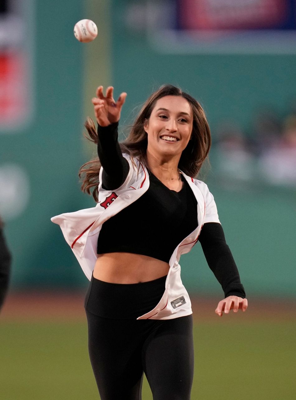 Six presumed dead after private plane crashes in muddy field in upstate ...