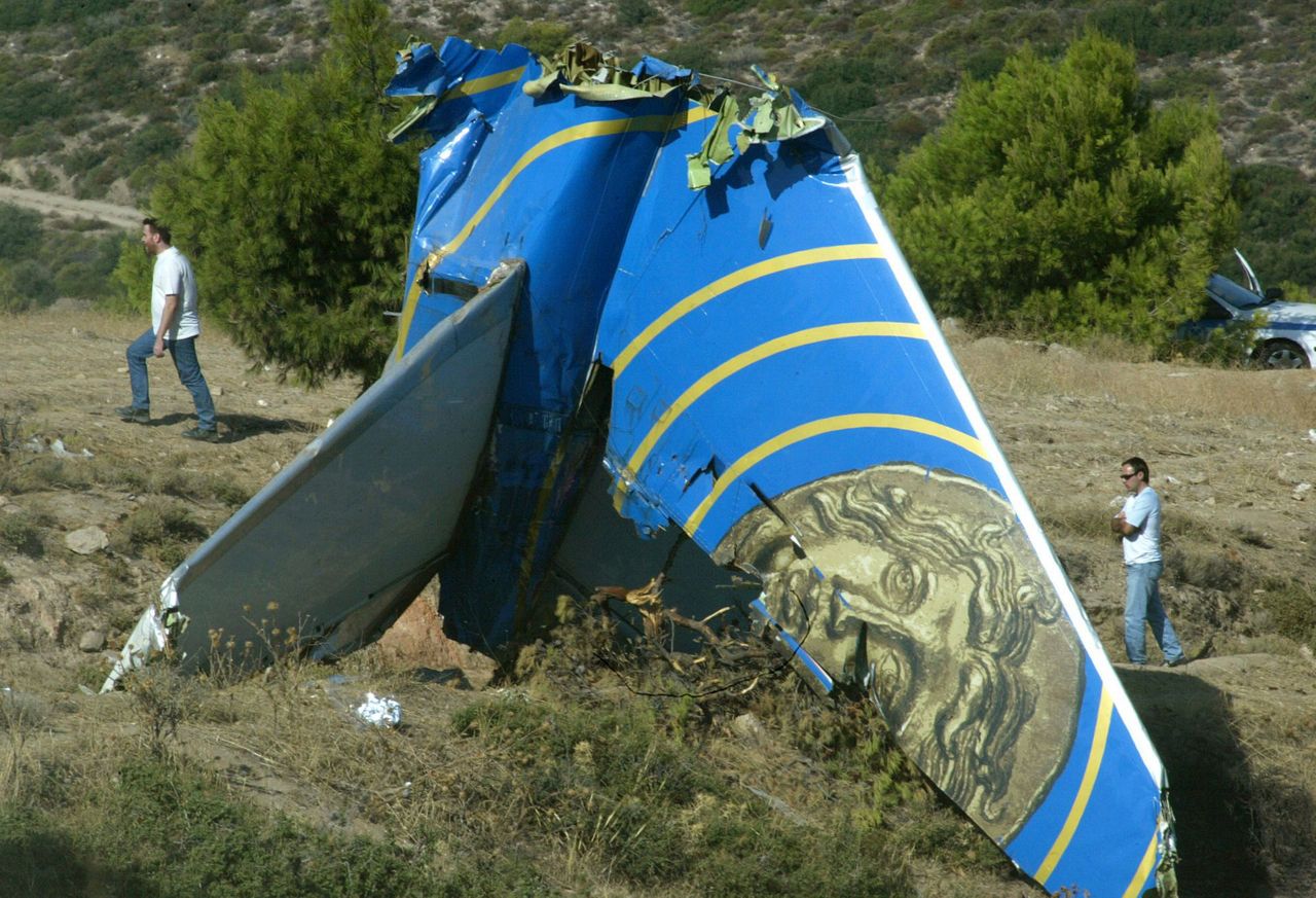 Loss of oxygen in cabin may have led to Virginia plane crash, expert says