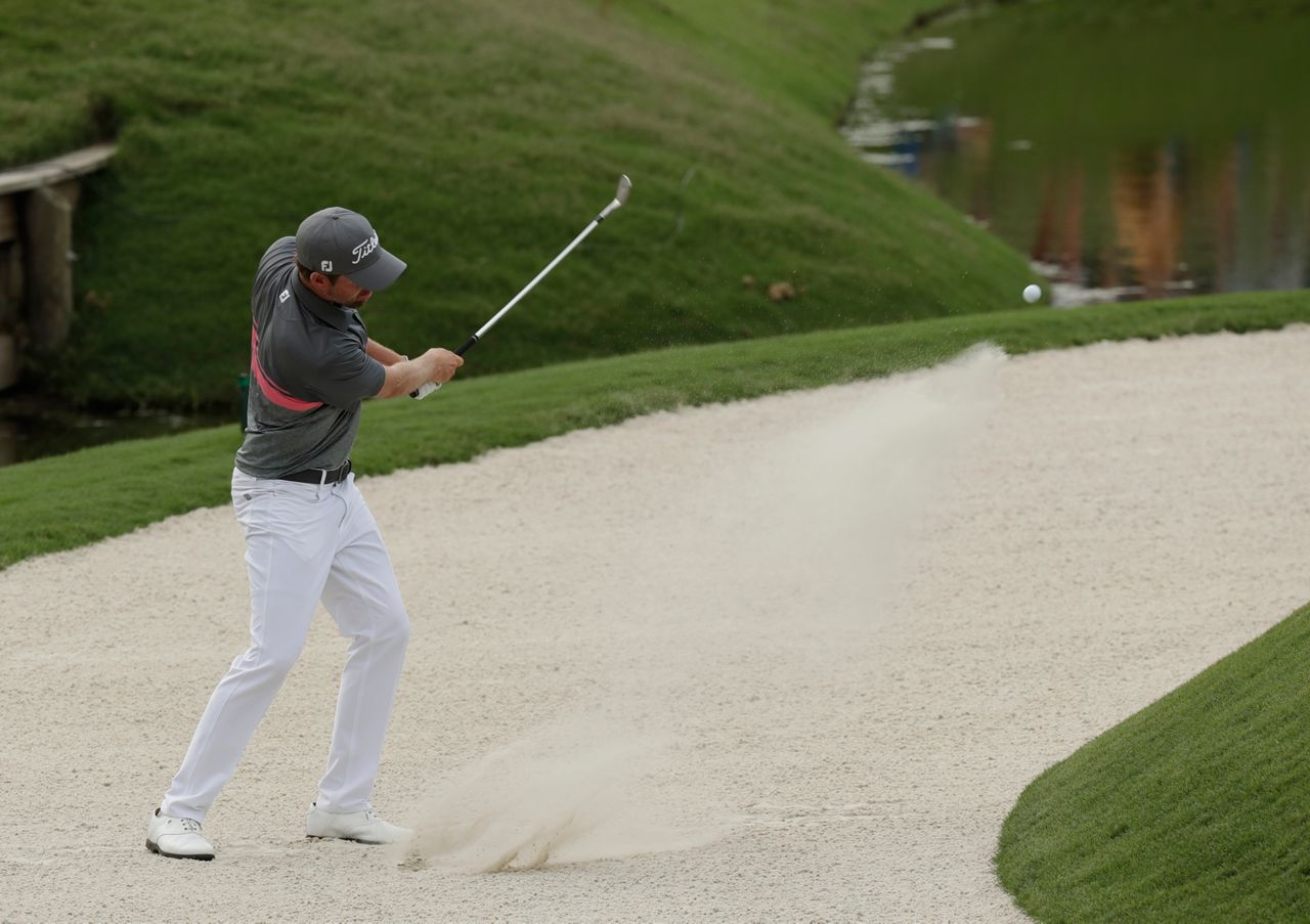 Simpson stretches Players lead to 7 shots