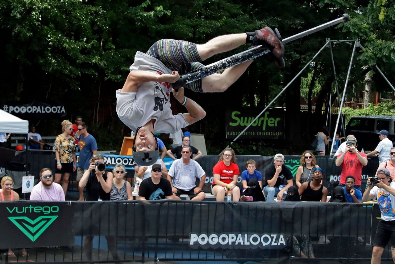 Pogopalooza bounces into Pittsburgh for pogo competition